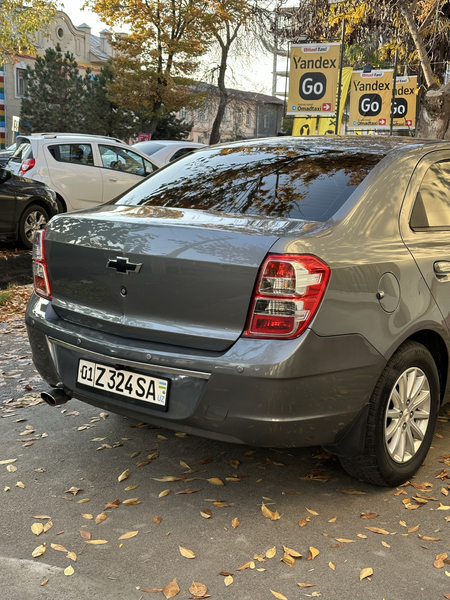 Продам Cobalt 2014 года автомат мокрый асфальт