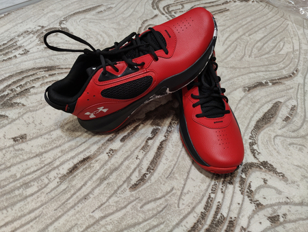 Продаётся мужские кроссовки Under Armour Lockdown 6 Red/Black New