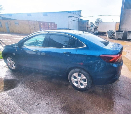 Продается Onix 2  автомат Chevrolet 2023
