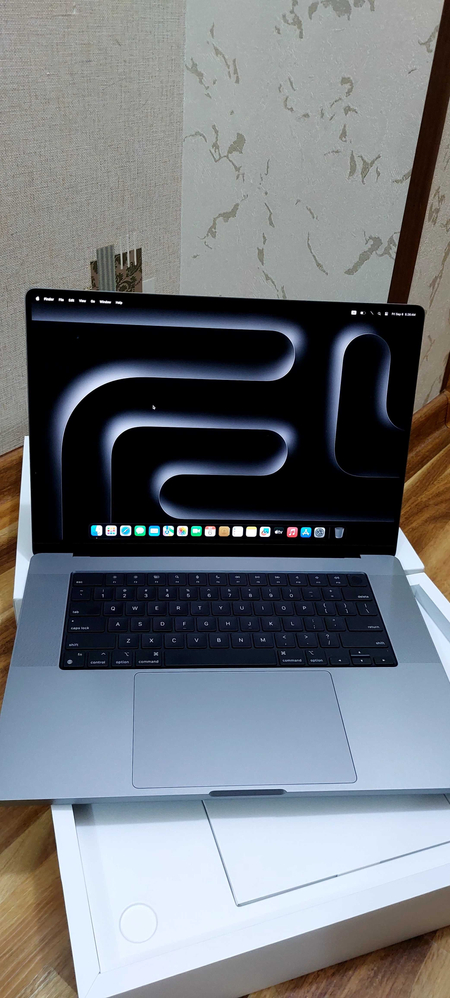 Macbook Pro 16 inch M1pro