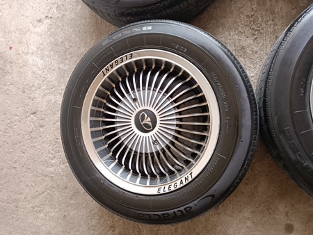Elegant diska balon 165.70.R13 Sotiladi