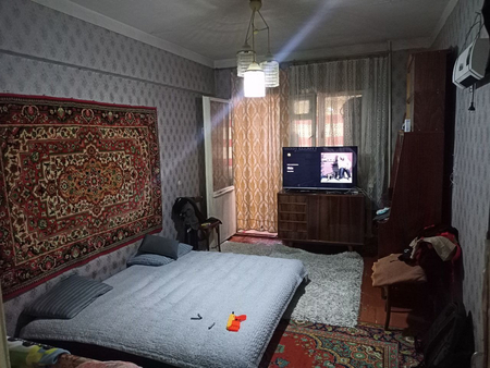 Продаётся Квартира Ц-5 В центре города