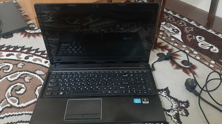Noutbook sotiladi Core i7 holati ideal