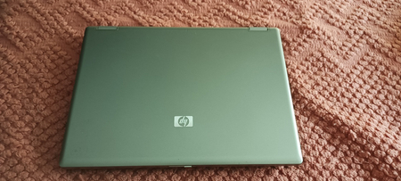 Продается ноутбук HP 6530b, не включается