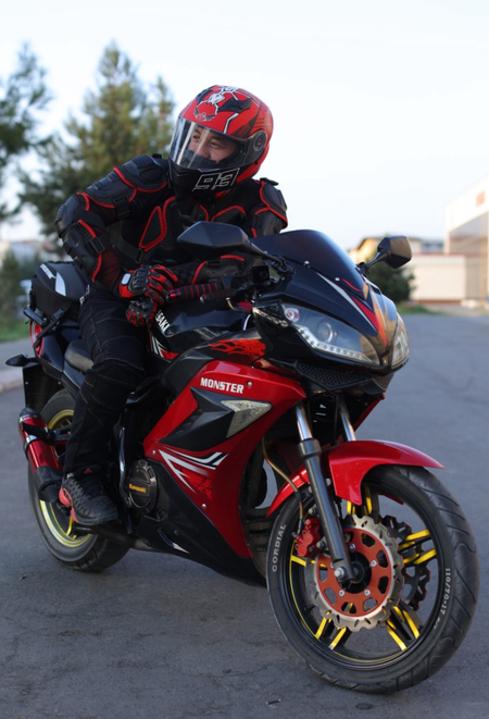 Kawasaki monster