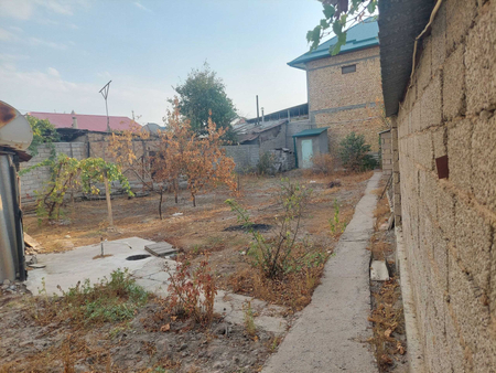 Продаётся Участок в Мирабадском ра-не где Азербайд-кий центр 4,34 сот
