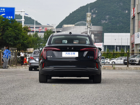 HongQi E-QM5 CIP Tashkent