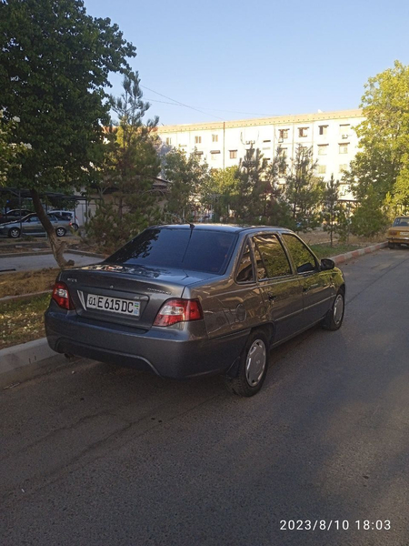 Nexisia 2 Sotiladi xolati yahshi pul kere boganiga sotvomman