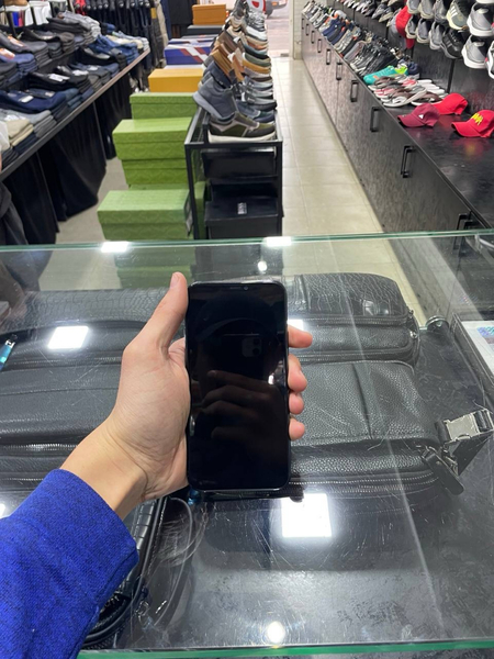 Iphone 11 pro 256 gb srochna