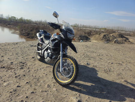 BMW F 650 GS. Holati zur