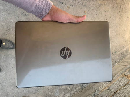 Noutbook hp core i 5 (12)