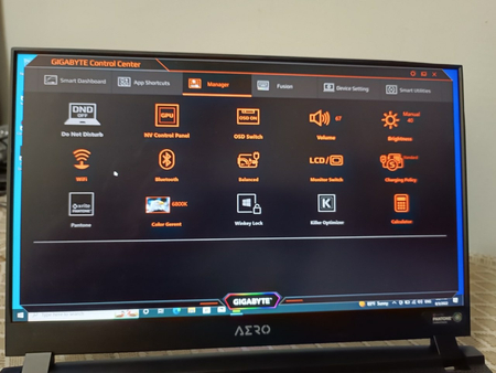 Gigabyte AERO 15 WB Igravoy noutbuk