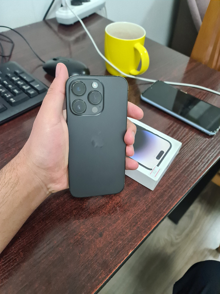 Iphone 14pro с коробкой