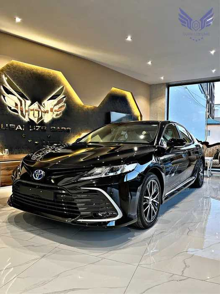Camry 2.5 hybrid GLE 2023 \ Zakazga