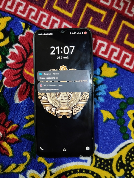 Srochna sotiladi Vivo y17
