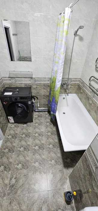 Срочна Горит аренда 4 ком. кв Юганикий базарза 400$ id sh 455