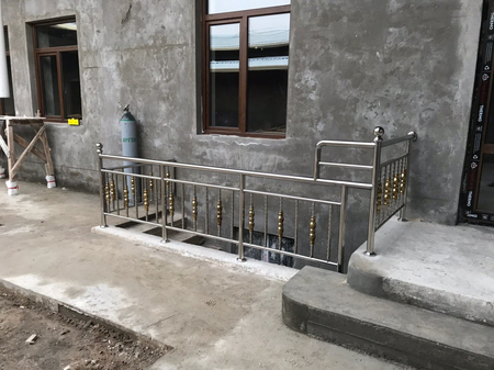 zanglamas metalldan zina tutqichlar
