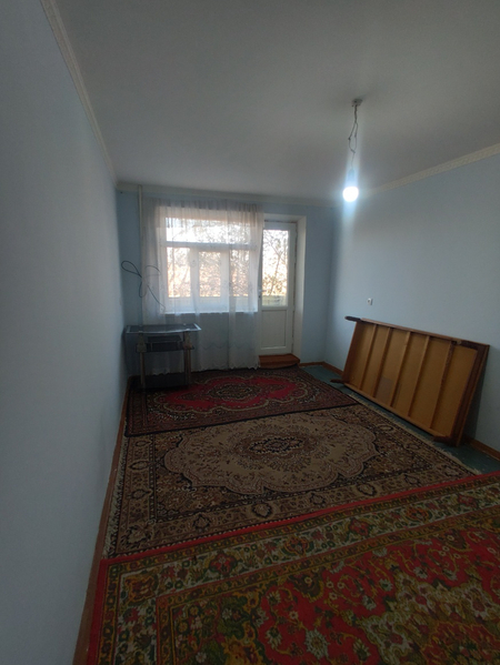 1 хонали квартира (Лучевой ку́чада)  узок муддатга ижарага берилади.