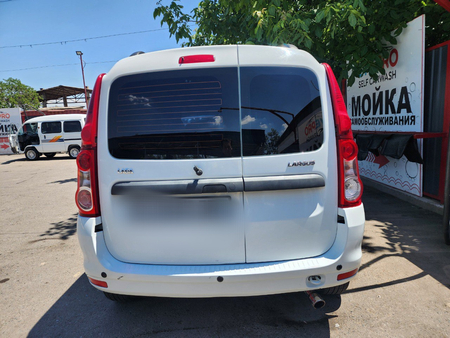 Lada largus 2018