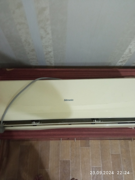 Срочно продам кондиционер 12