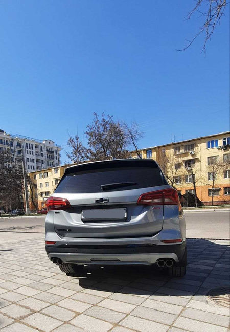 Продаётся  EQUINOX 2023 год