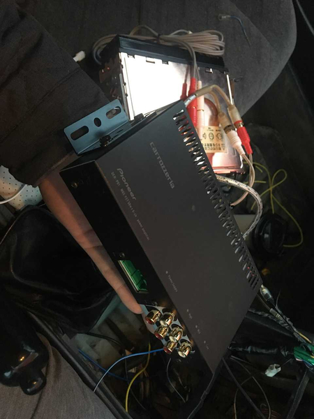 PIONEER P-01 sotiladi yengi karobka komplekt