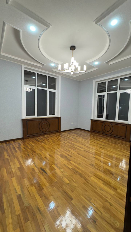 Сдается Дом В Центре ! 3,200$