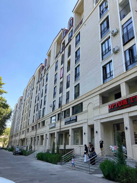 Продаётся 1 комнатная квартира в МирзоУлугбек в ЖК PalaZZo