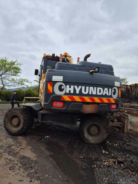 Excavator Hyundai | HW145