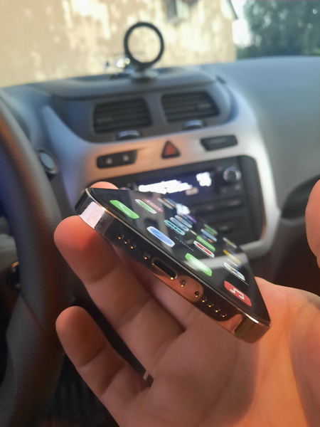 iphone 12 pro idealniy