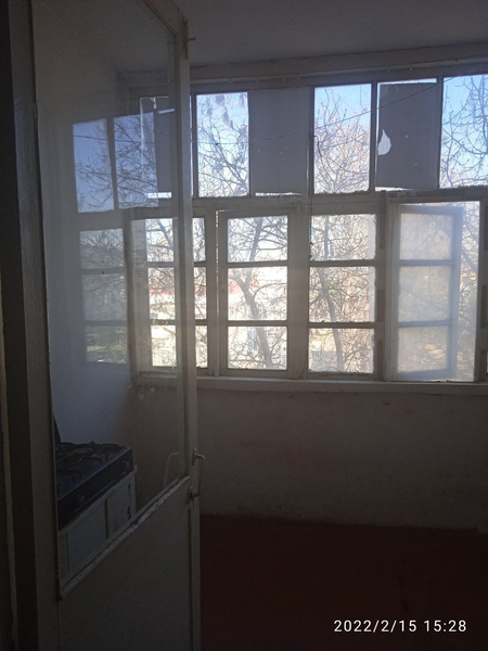 Уй сотилади, Локаматив домдан 1 хонали 2 хонали килинган.