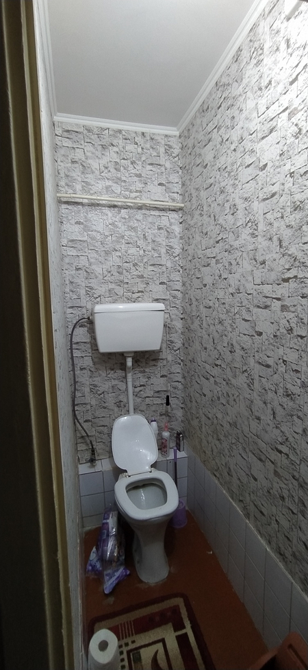 Ижарага 2 та қиз оламиз 100$га 3 хона уй 2та қиз бор ўзи 2 киши оламиз
