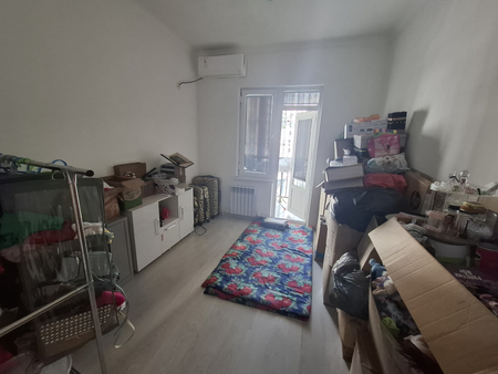 Срочно продаётся 2-х ком квартира 7 эт Олмос