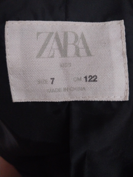 Костюм Zara на 7 лет 122 см