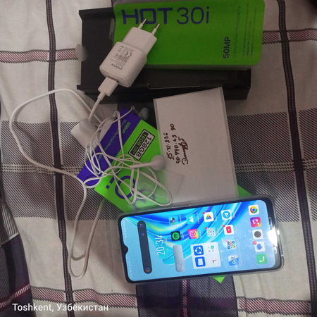 Infinix HOT 30 i