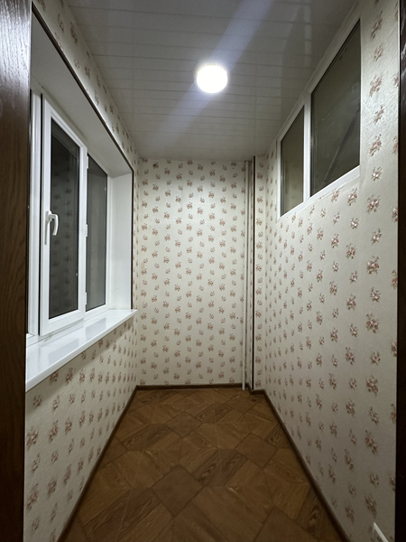 3/2/3 м Буюк Ипак Иули, Буз базар, дипломат школа