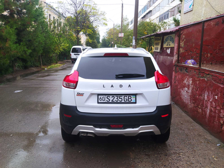 Lada Xray sotiladi
