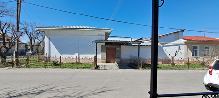 Raysentr bek baraka orqasi