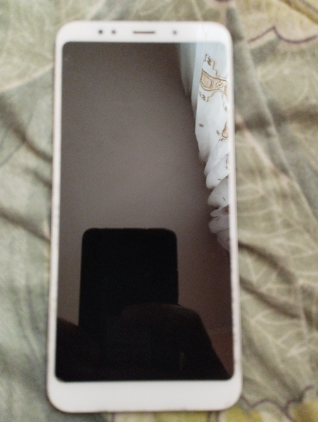 Red Mi 5 + holati yaxwi