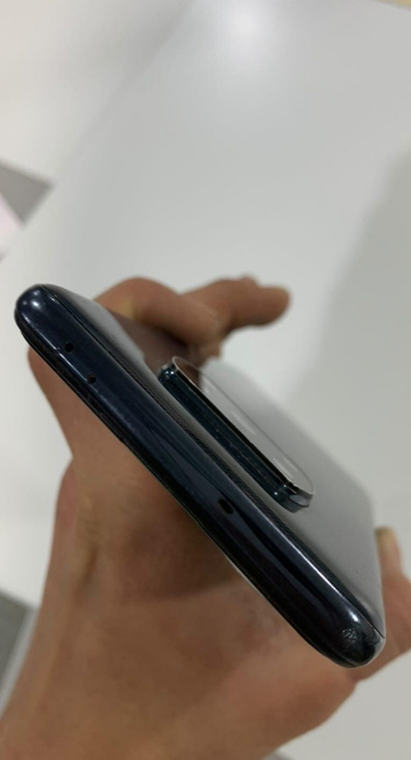 Poco x3  6+2/128 gb срочно сотилади