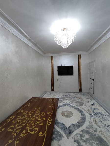 BEZ MAKLER tezda uy sotiladi Chilonzor 10 kvartal 36dom, 26kv. evro re