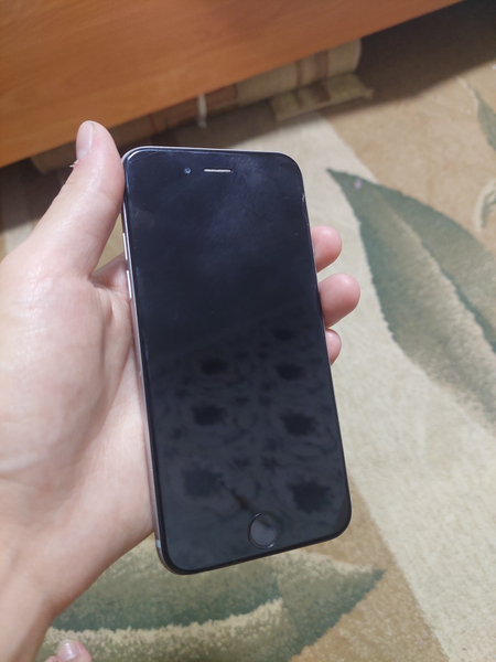 Iphone 6 sotiladi
