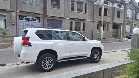 Toyota Land Cruiser Prado 2012 год