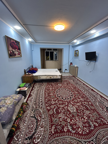 Yunusobod metroga yaqnin joyda kv bor 2 ta  bola olinadi