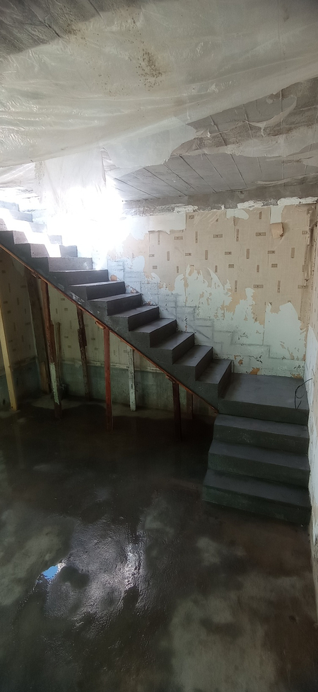Бетонные лестницы  Betondan zina