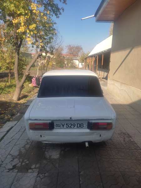 Vaz 2106 sotiladi