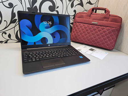 ПРОДАМ HP Laptop 15/DW Игровой Ноутбук Core™ i5-1235U/8GB/512SSD/MX550