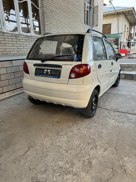 Matiz  AVTOMAT karobka vikubga beriladi