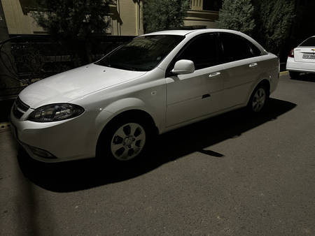 Chevrolet Gentra фулл позиция
