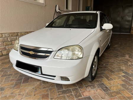 Lacetti 1.8 avtomat, benzin